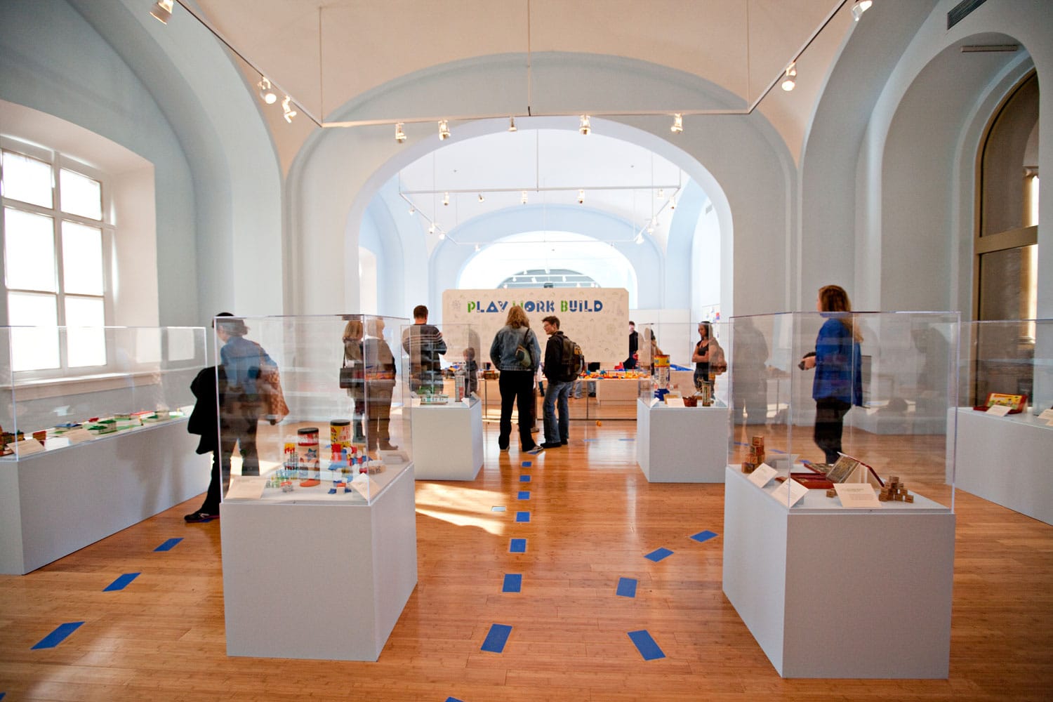 Museum Member Families Play With Imagination Playground Blocks In The ...