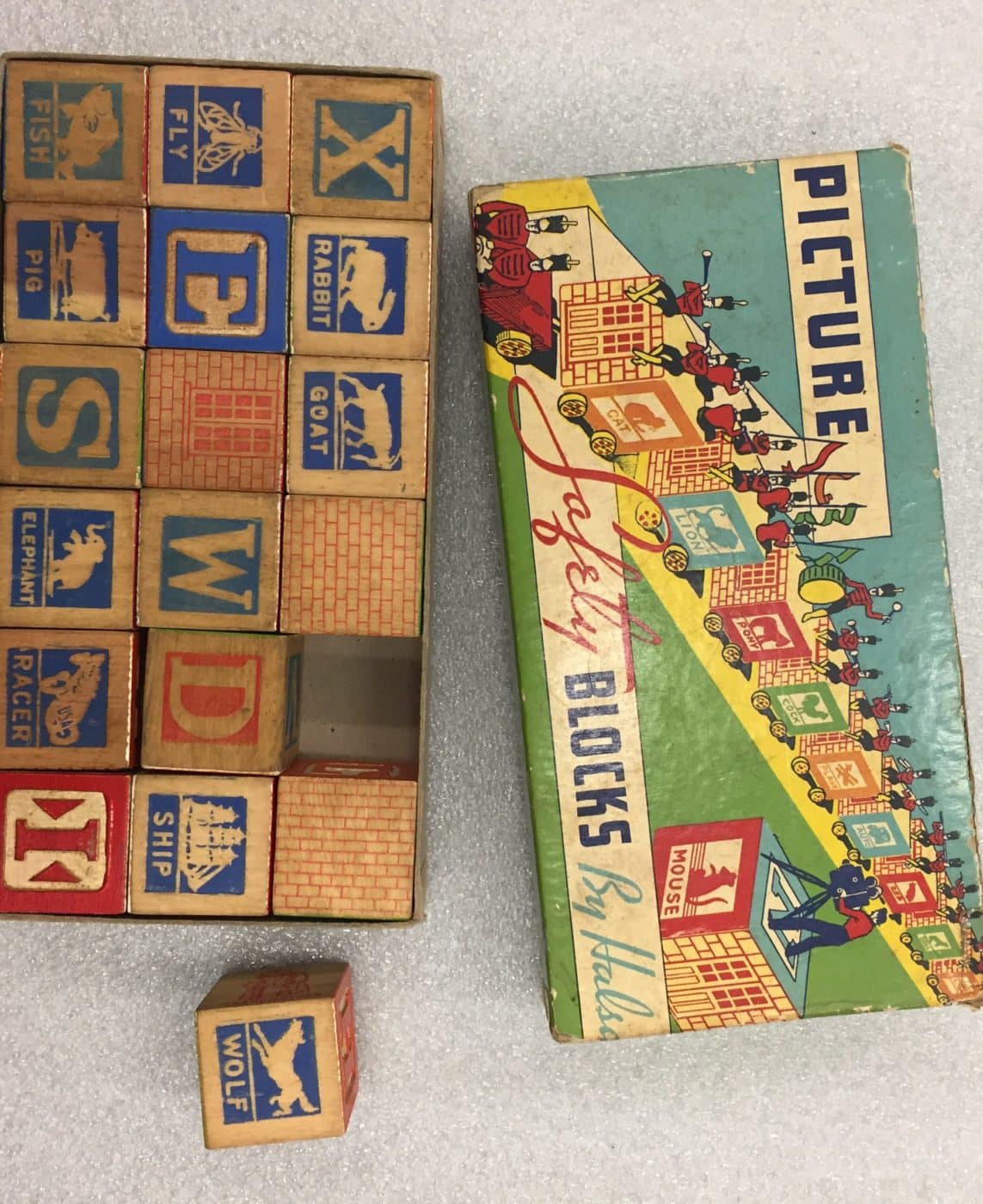 Picture Safety Blocks | National Building Museum